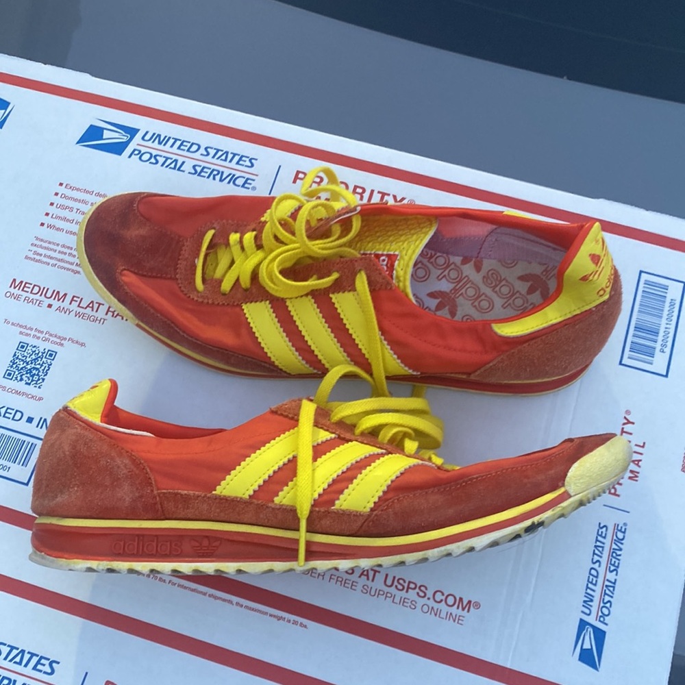 Adidas Vintage Running Sneakers - Gem